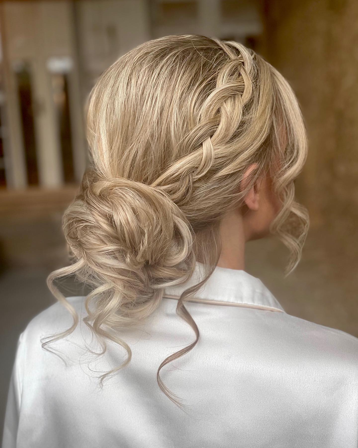 45+ Stunning Updo Hairstyles with Braids – HairyDiary