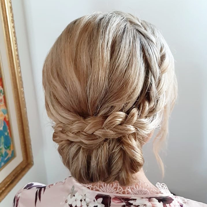 45+ Stunning Updo Hairstyles with Braids – HairyDiary