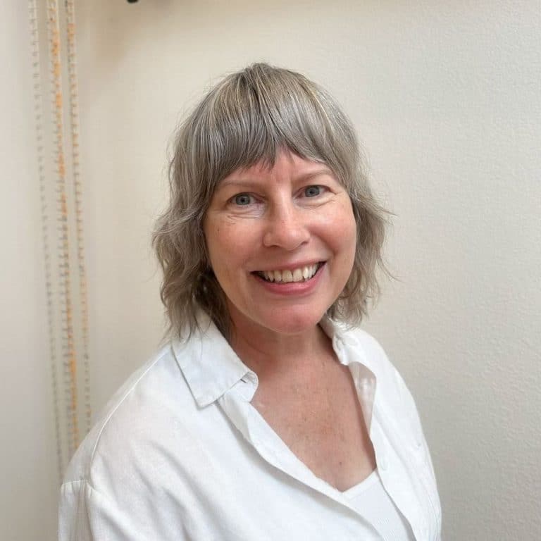 50+ Short Shaggy Hairstyles for Women Over 60 That Look Effortlessly ...
