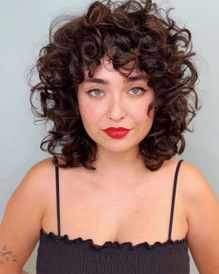 75+ Short Layered Haircuts & Hairstyles That Bring Instant Volume ...